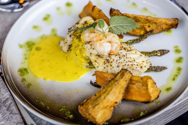 Restaurant and anniversary - Grand Hotel